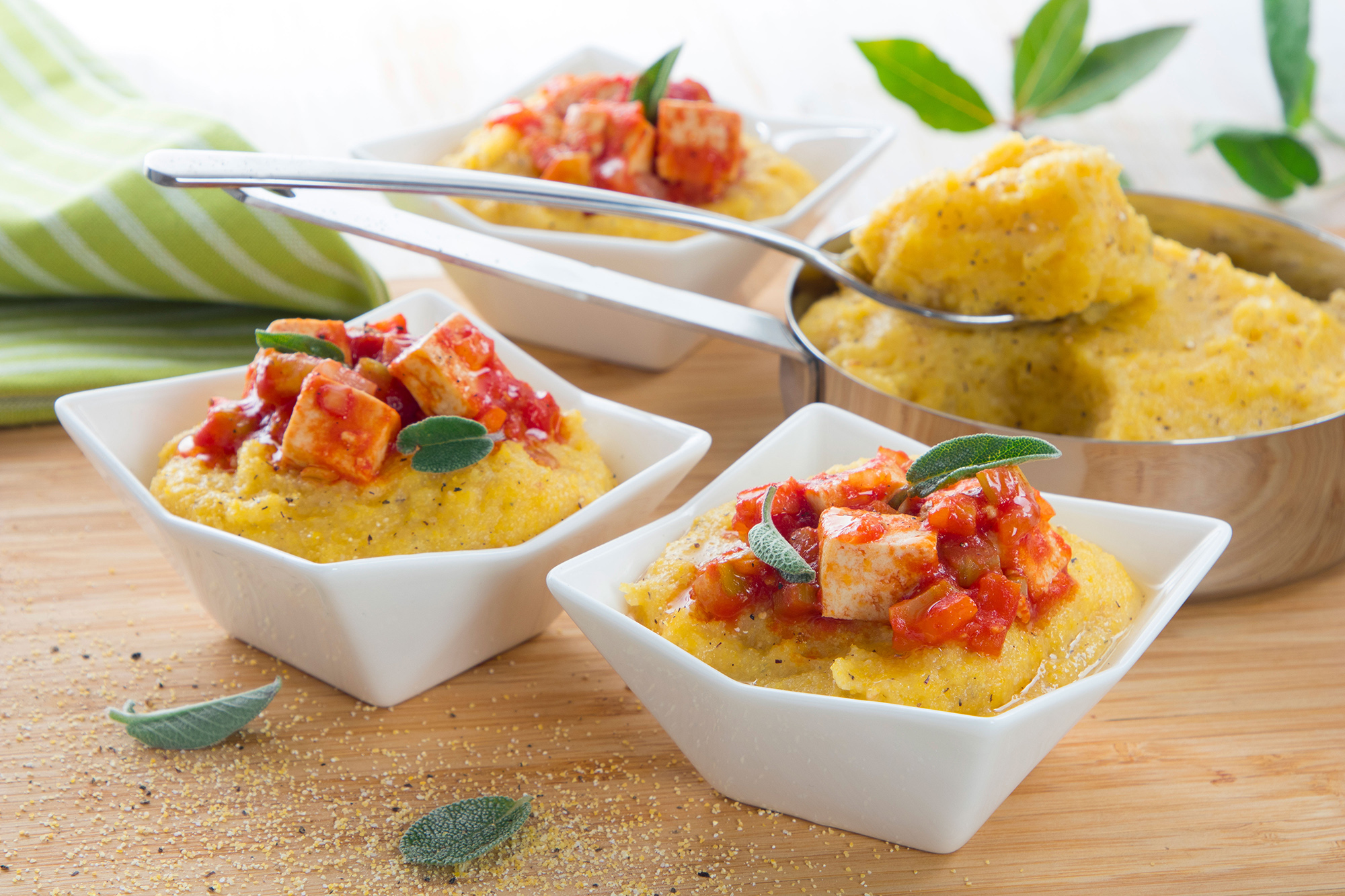 Spezzatino di tofu con polenta - Ricetta - Polenta Valsugana